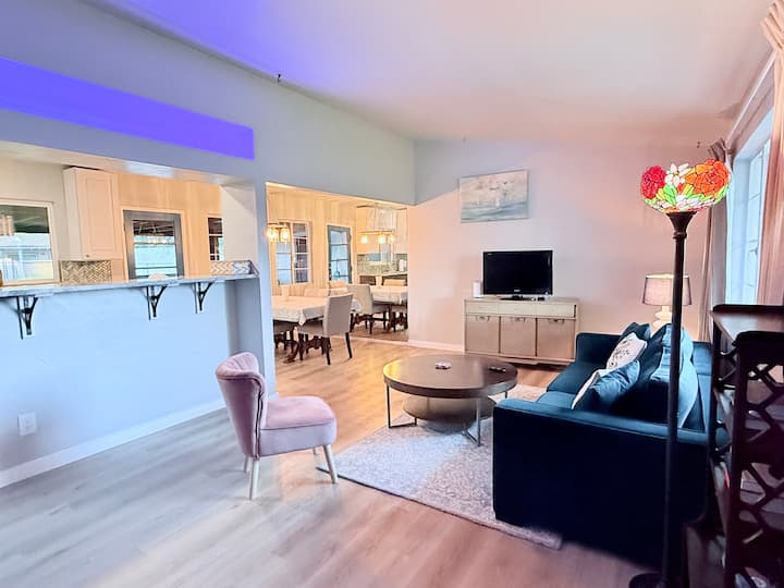 Casa De La Vista! - Glendale, AZ