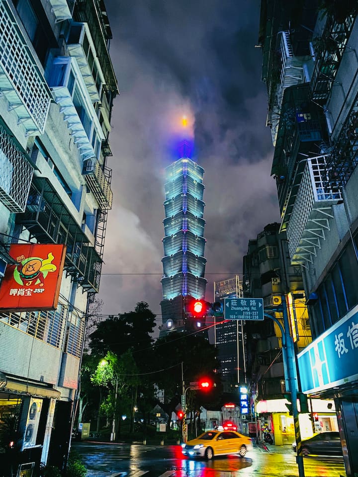 欣賞台北101跨年煙火的最佳公寓@信義區2房2衞浴美景公寓 - 深坑區