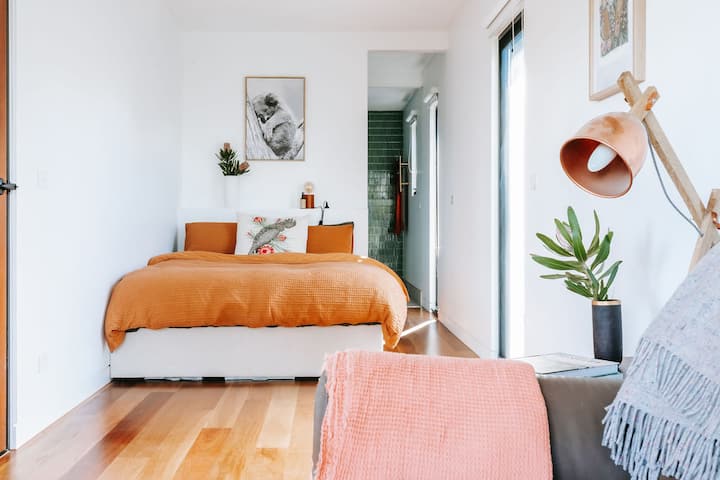 Cosy Converted Container, Walking Distance To Town - Leongatha