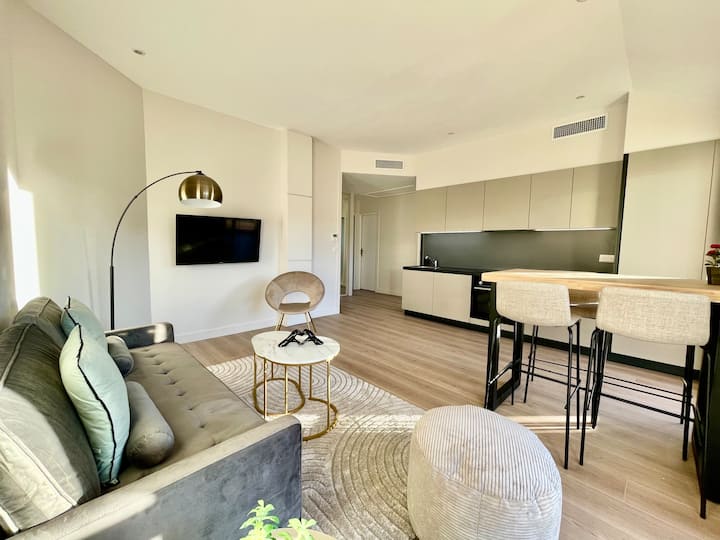 Modern Apartment On The Port’s Roofs - Niza