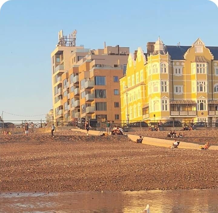 Spectacular Sea Views And Sunsets. - Brighton