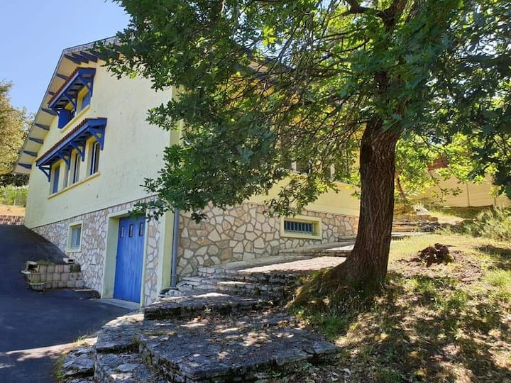 Villa à 300 Mètres Du Lac - Lacanau