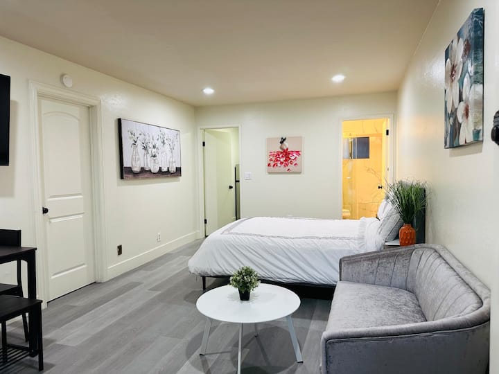 Charming Studio # 5 - San Jose