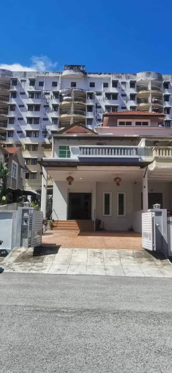 8号 安心民宿 Reassure B&b,5分钟能到达槟城机场,房子位置非常好/清静,旅游入住好地方 - Batu Maung