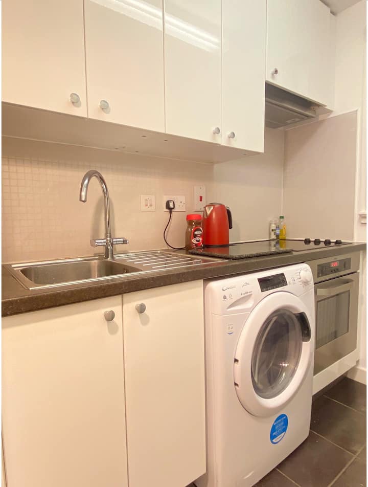 Cosy Single Bedroom In The Heart Of The Old Town - Edinburgh
