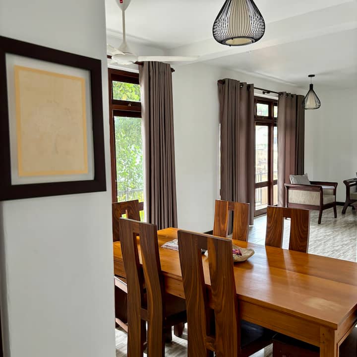 Spacious Private Apartment With Rooftop - Colombo