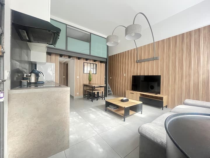 Cannes, Loft 6 Couchages Proche Centre Et Plages - Cannes