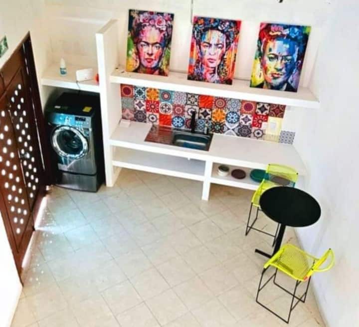Suite Con Estacionamiento En Zona Residencial - Campeche, Mexico