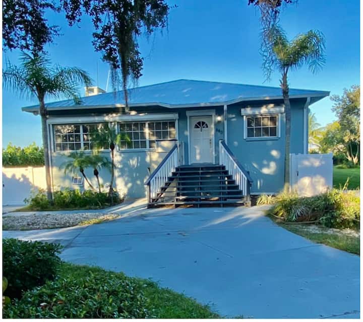 Englewood Home W/ Lemon Bay Access And View - Englewood, FL