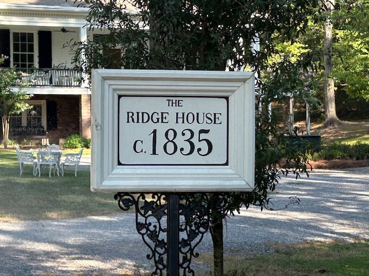 Ridge House. A Luxurious Home! - Columbus, MS