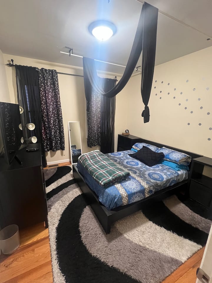 Enjoy A Clean Comfy Smoke Friendly Stay - Staten Island, NY