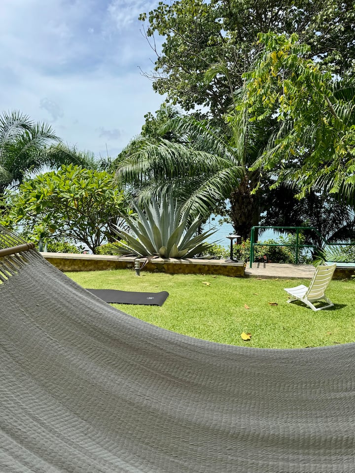 Spectacular Beachfront House - Panamá