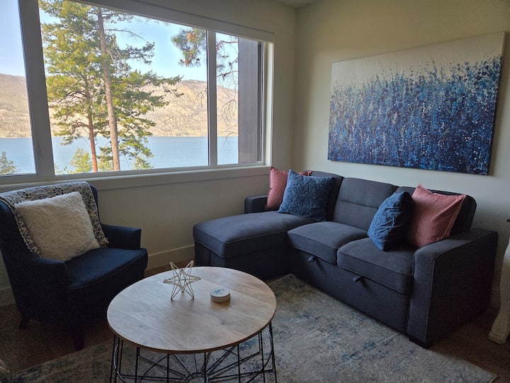 Mckinley Beach Suite. - Kelowna