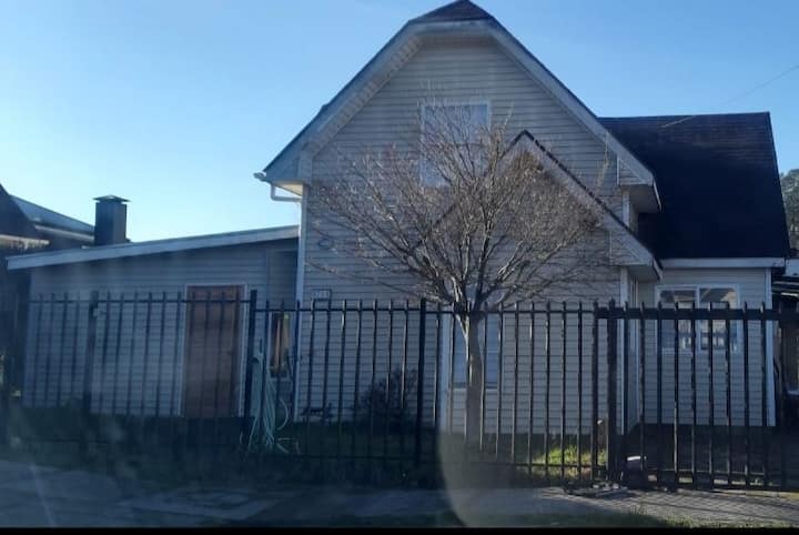 Casa Quincho Céntrica En Puerto Varas - Puerto Varas