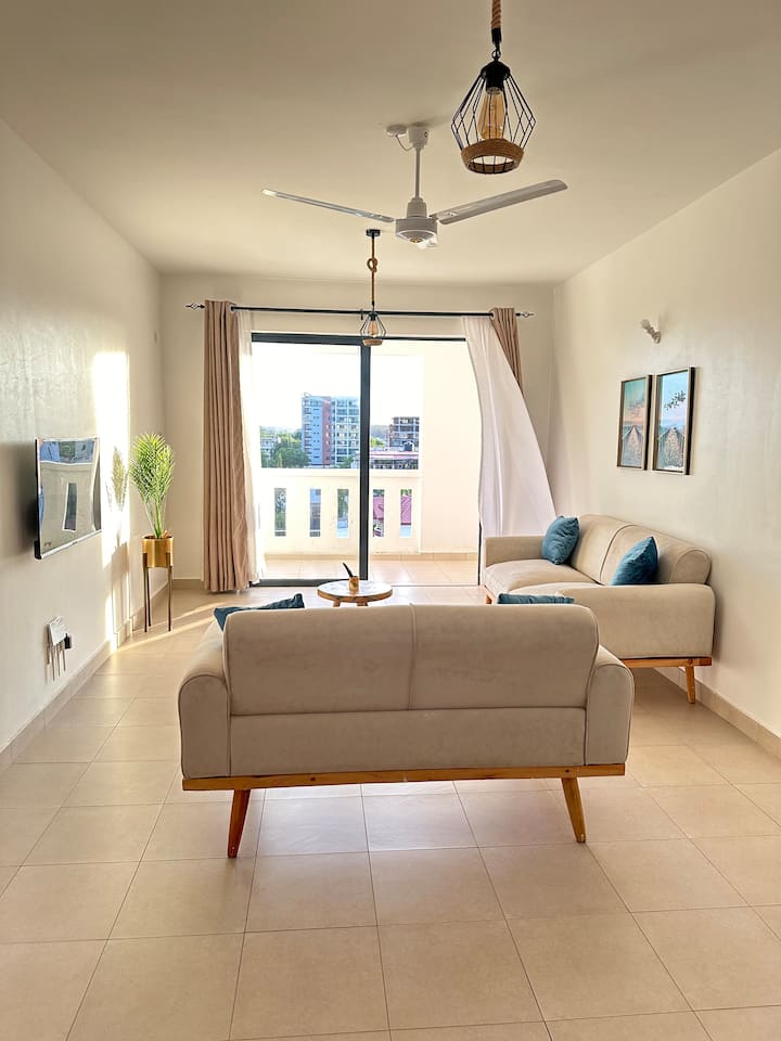 1br | Pool & Balcony | 5 Min Walk To Beach –Shanzu - Mombasa
