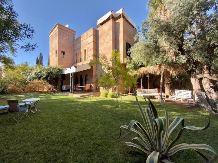 Sublime Villa Riad En Ville Avec Piscine - Marrakech