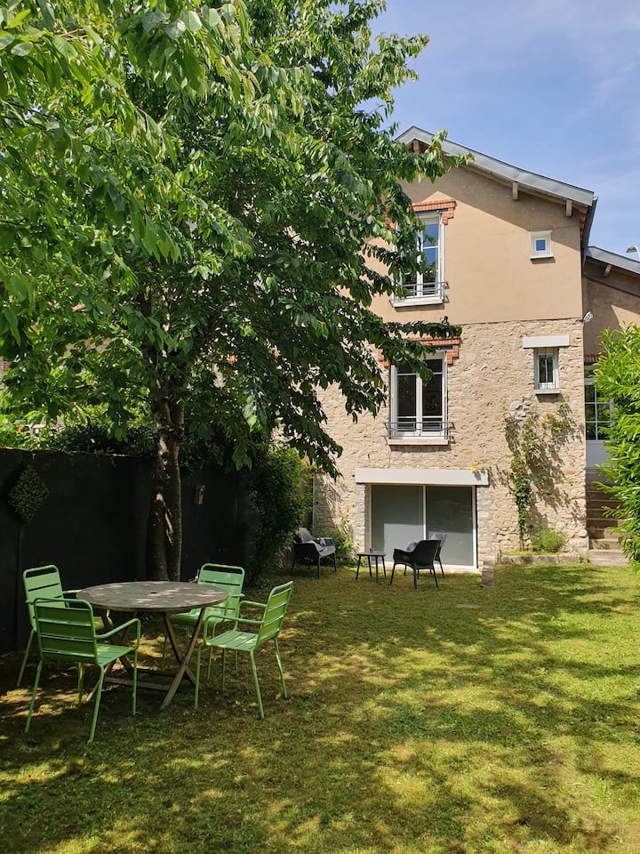 Maison De Ville Montargis - Montargis