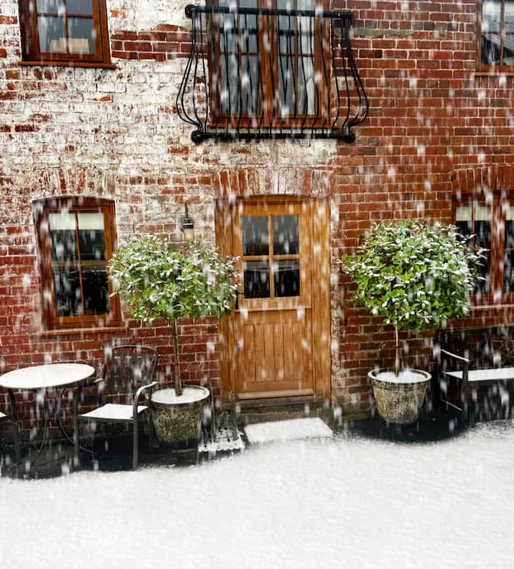 Cottage, Outdoor
Tub, Views, Boutique Stay Feel - Llandovery