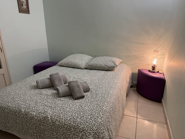 Logement Spacieux Et Calme Au Bd Chave, Tramway - Marseille