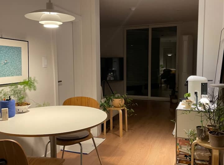 마들역 모던한 마운틴뷰 아파트 
(Modern Mountain View Apartment) - Seoul