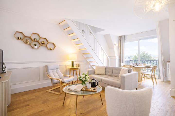 Duplex Lumineux Centre • 2 Suites • Parking - Deauville