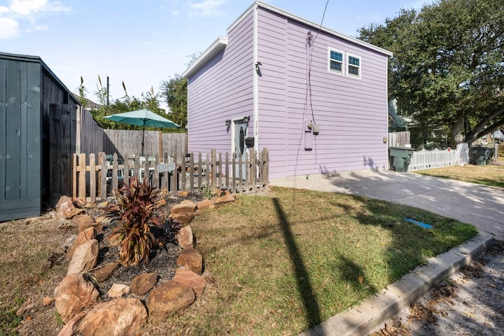 Charlie's Cove - Galveston, TX