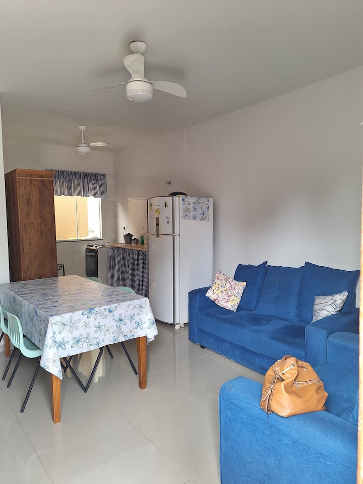 Casa Uma Quadra Do Mar E Ar Condicionado! - Matinhos