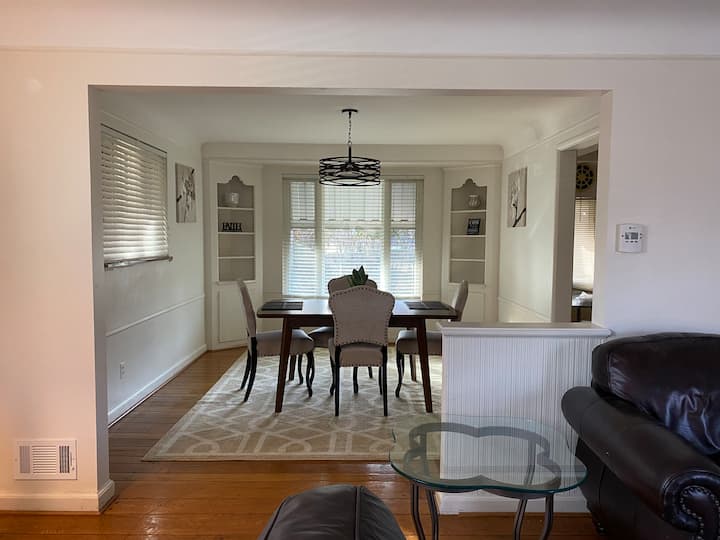 2 Br - Elegant Home With Classic Charm - Cincinnati, OH