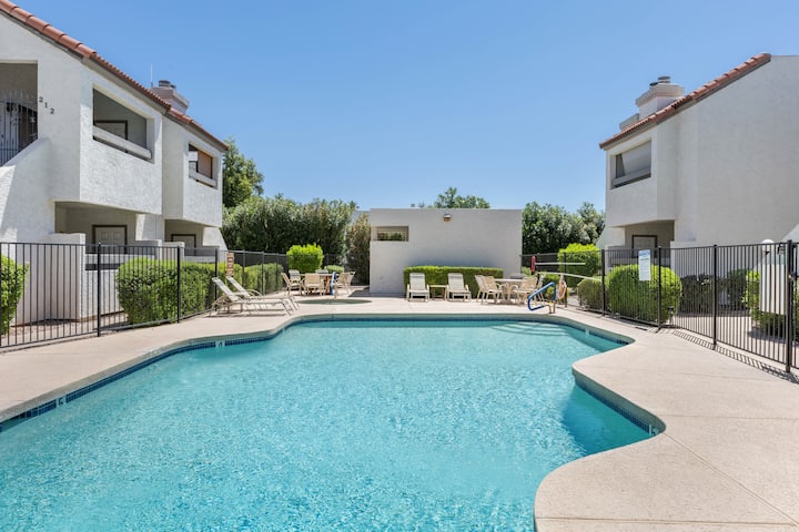 Modern Condo, Pool And Hot Tub Old Town Marble 213 - Scottsdale, AZ