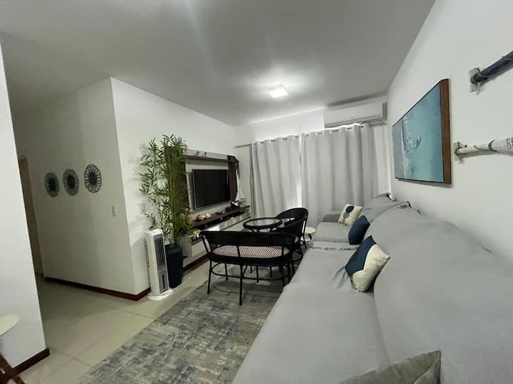 Apartamento  Em Cabo Frio A 200m Da Praia - Cabo Frio
