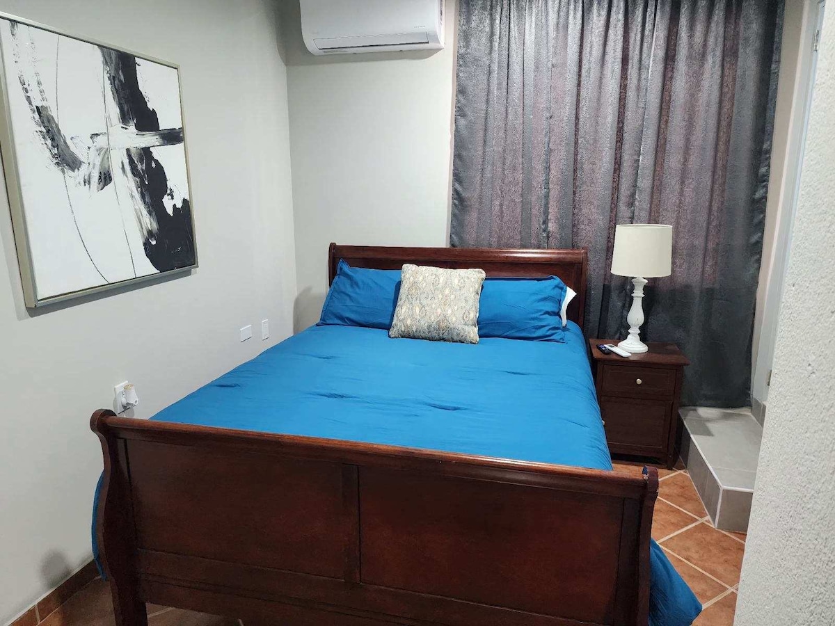 Oasis Queen Suite, Private Bath, Game Room & A/C! - Airbnb