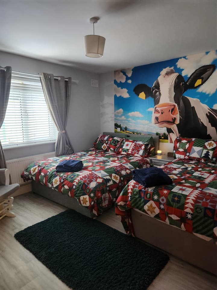 The Middle Of Everywhere - Tramore