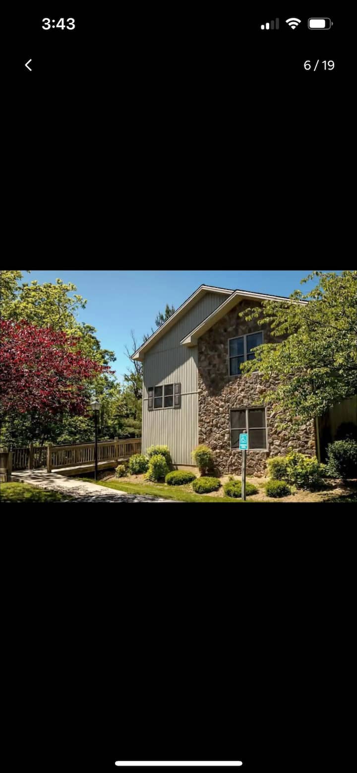 Woodstone 2 Bedroom Condo - Massanutten, VA