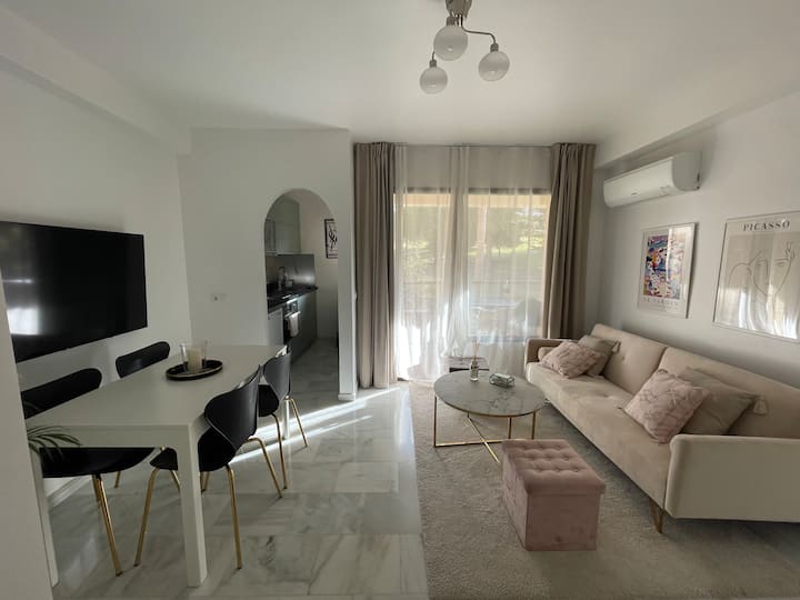 Apartamento En Nueva Andalucía - Marbella