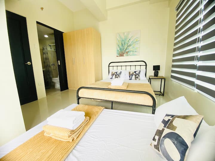Budget Two 2br For Price Of 1 W/ Pool, Gym & More - Cebu City