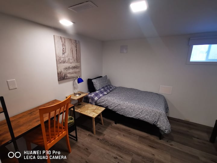 (Ltr)private Room In Shared Basement -Free Parking - Sault Ste. Marie
