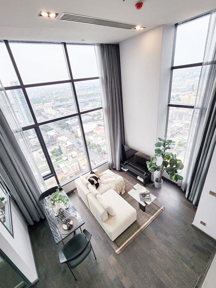 高楼层景观豪华公寓【步行达暹罗商圈/Bts/机场线/四面佛/皇权免税店/朱拉美食街/水门】 - Dusit District