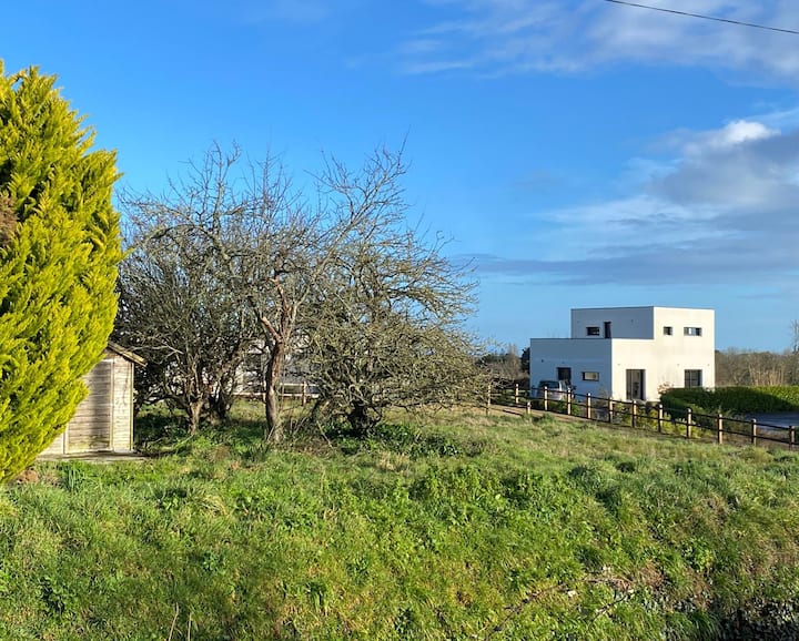 Comfortable, Well-heated 3 Bedroom House Pleubian - Pleubian