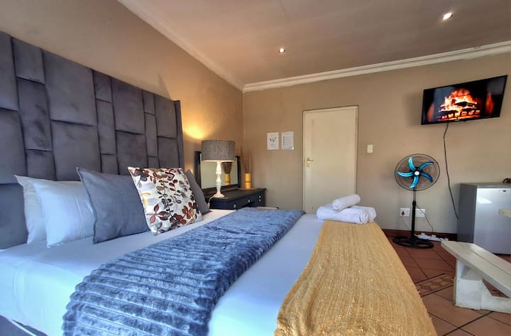 Or Tambo Stay Unit 1 - Benoni