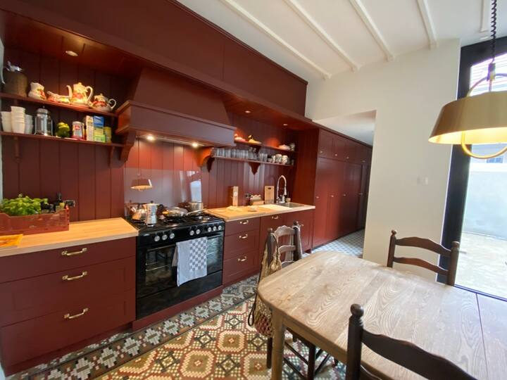 Family Cottage Duinbergen Knokke
Per Week Only - Brujas