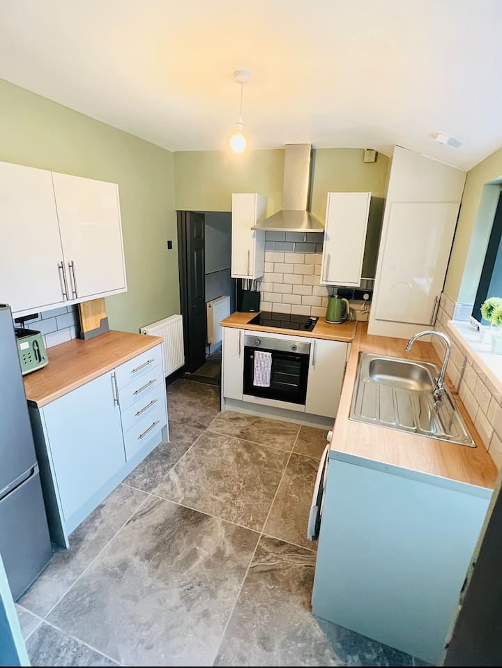 Valleyscwtch - Home In Merthyr Tydfil - South Wales