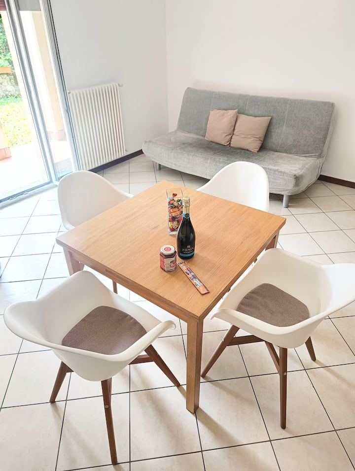 Vacation Home With Garden & Garage - Cólico