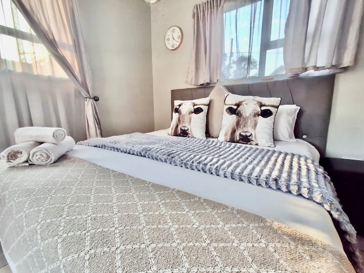 Or Tambo Stay Unit 3 - Benoni