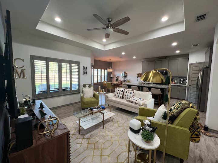 Private Fenced Yard | Near Dining & Shopping - Harlingen, TX