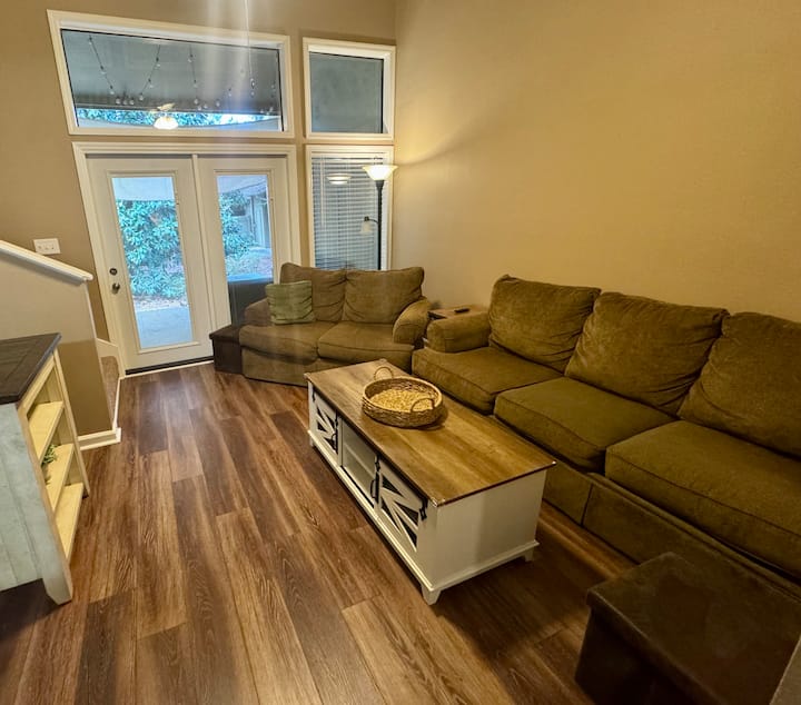 Cozy Condo In Auburn - Auburn, AL
