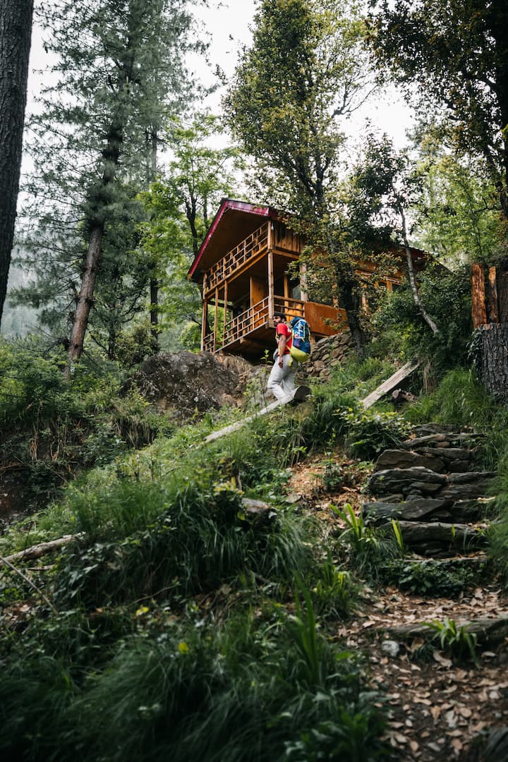 Offbeat By Anavrin - Jibhi