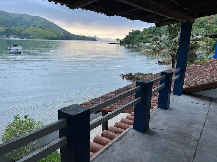 Beira Mar - Enxoval | Ar | Wi-fi - Ilha Grande