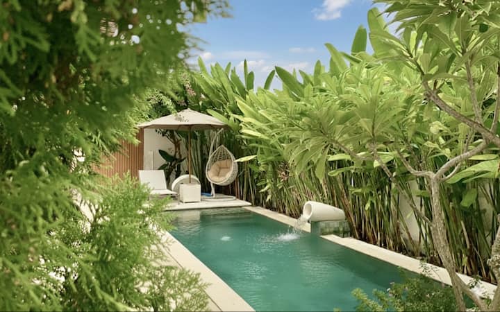 Entire Private Bali Villa – Pool & Ricefield Views - Gianyar