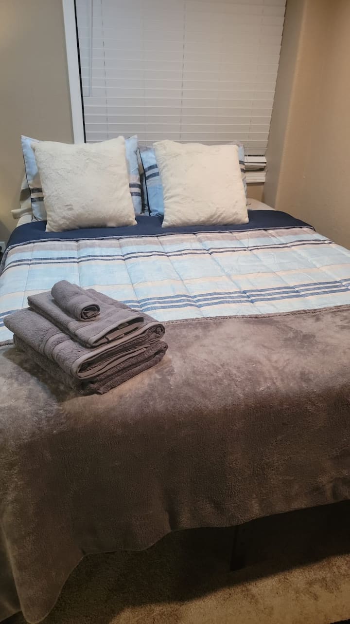Mi Casa Tu Casa - Thornton, CO