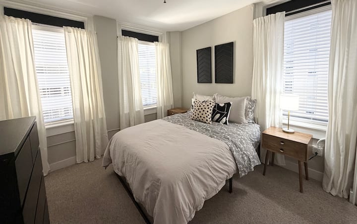 True City Living - Loft In Downtown Denver - Denver, CO